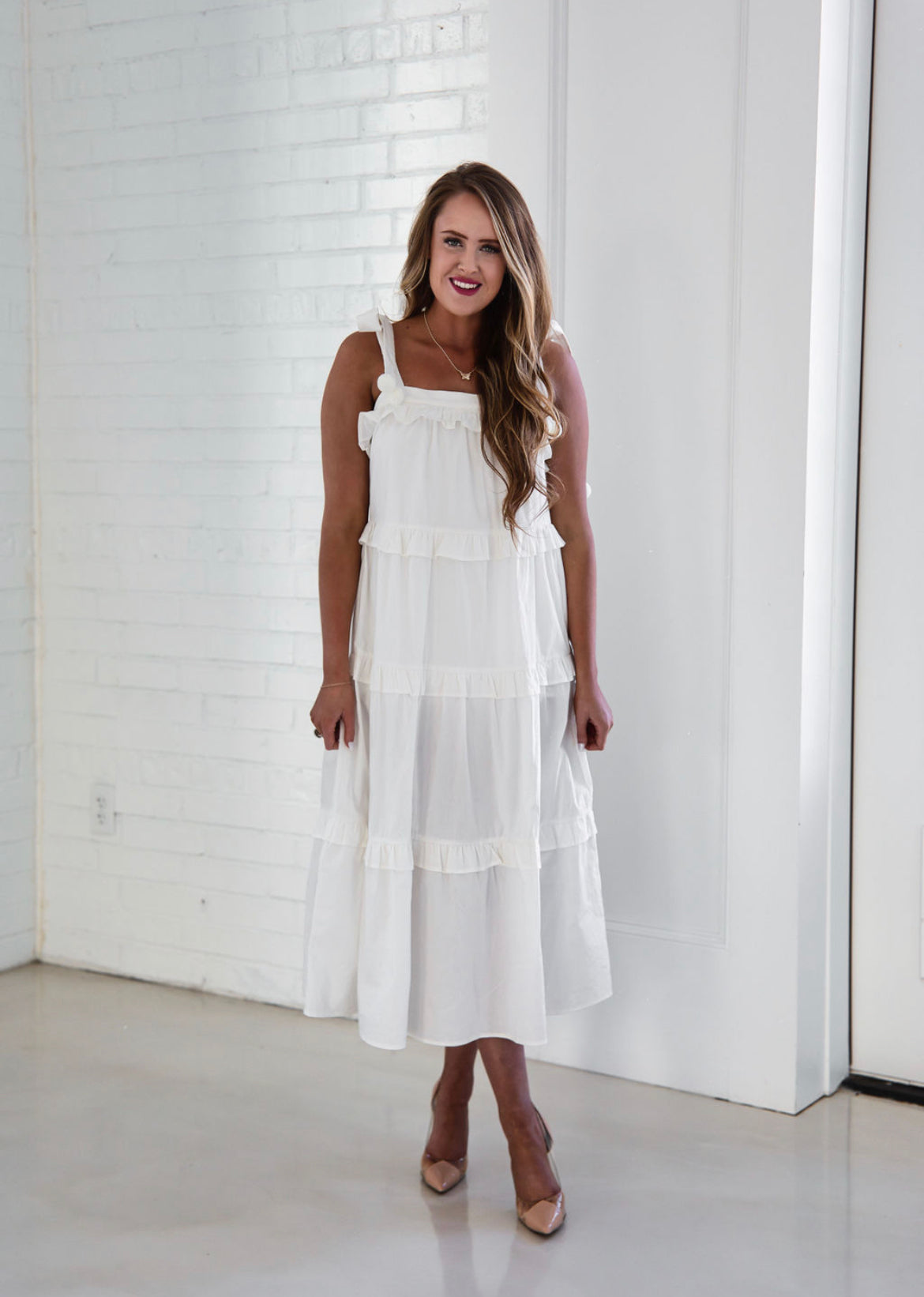 Elegant White Tiered Midi Dress – Fidèle by K Hill